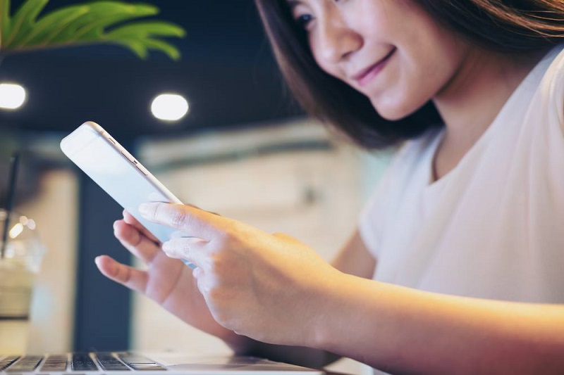 How to Create Thumb-Stopping Content to Engage Readers and Customers | Americaneagle.com