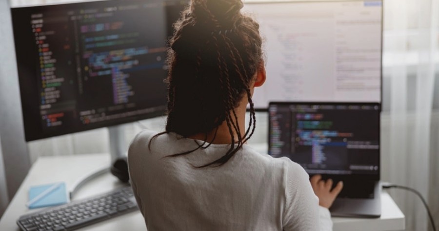 Sitefinity Version History and Supported Versions | Americaneagle.com